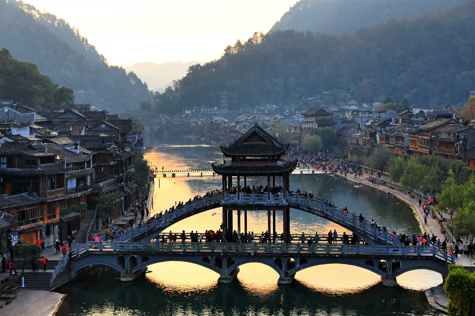 5-Day Zhangjiajie Private Tour of Zhangjiajie National Forest Park ...