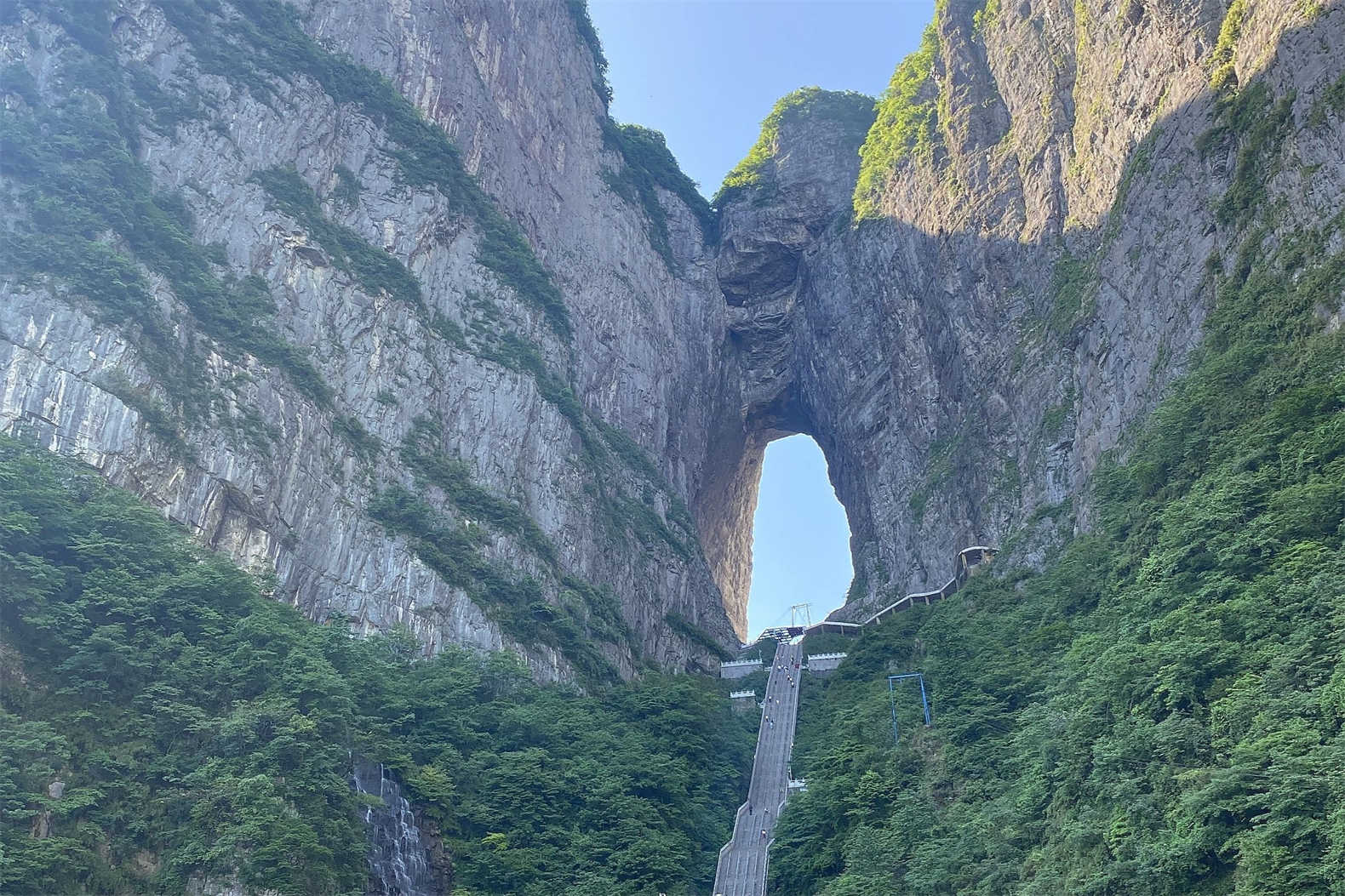 4-Day Zhangjiajie Private Tour of Yuanjiajie, Tianzi Mountain, Golden ...
