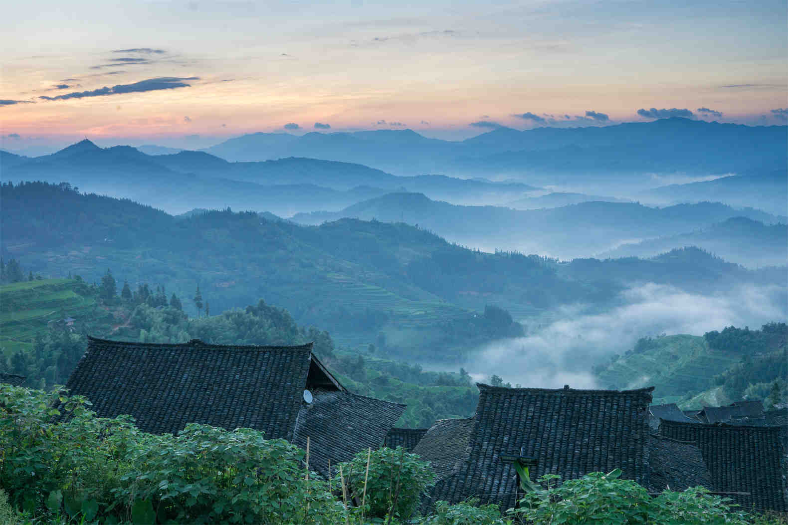 6-Day Guizhou Private Tour to Jiaxiu Pavilion, Huangguoshu Waterfall ...