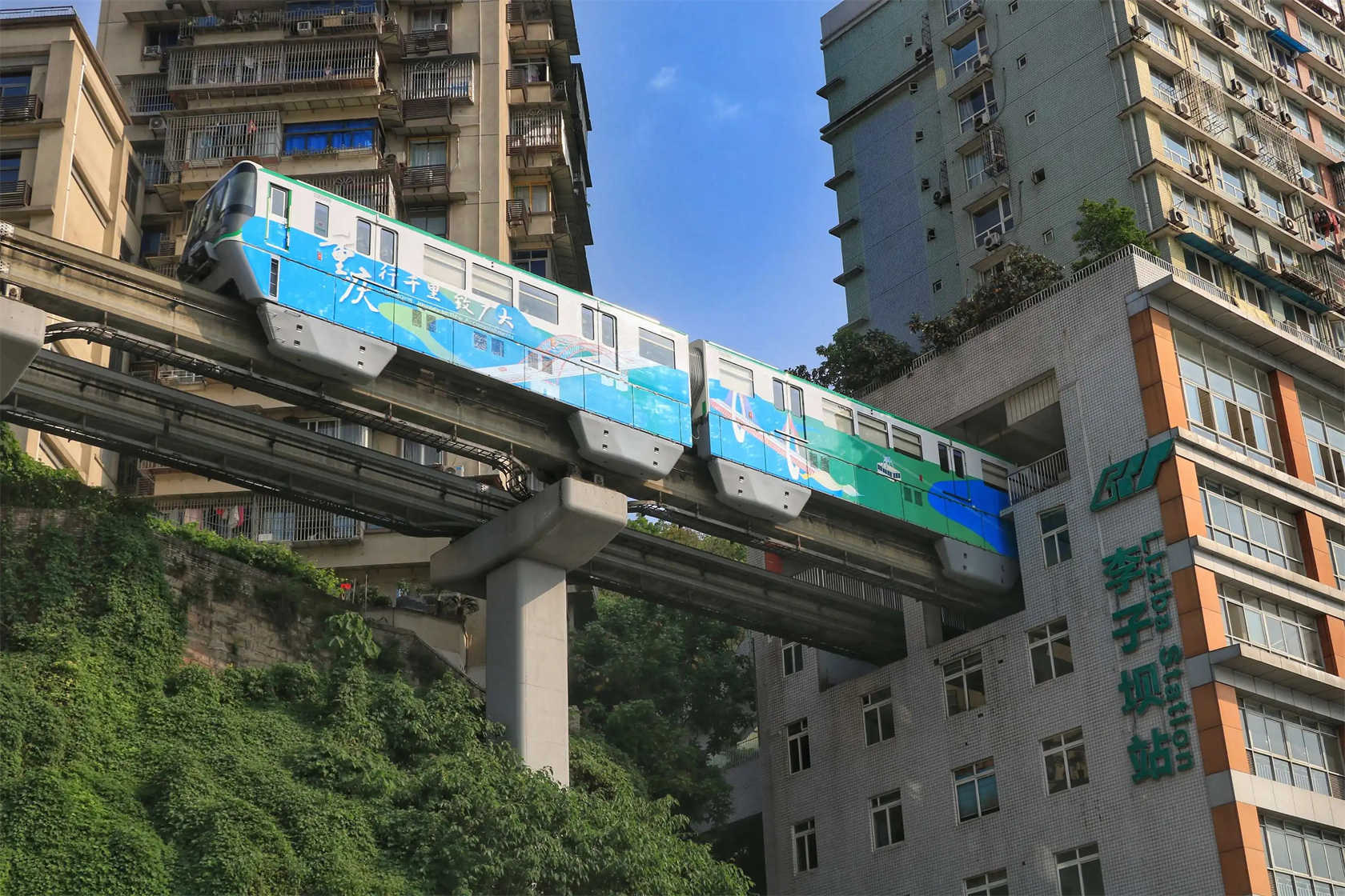 3-Day Chongqing to Chengdu Private Tour to Liziba Light Rail, Panda ...