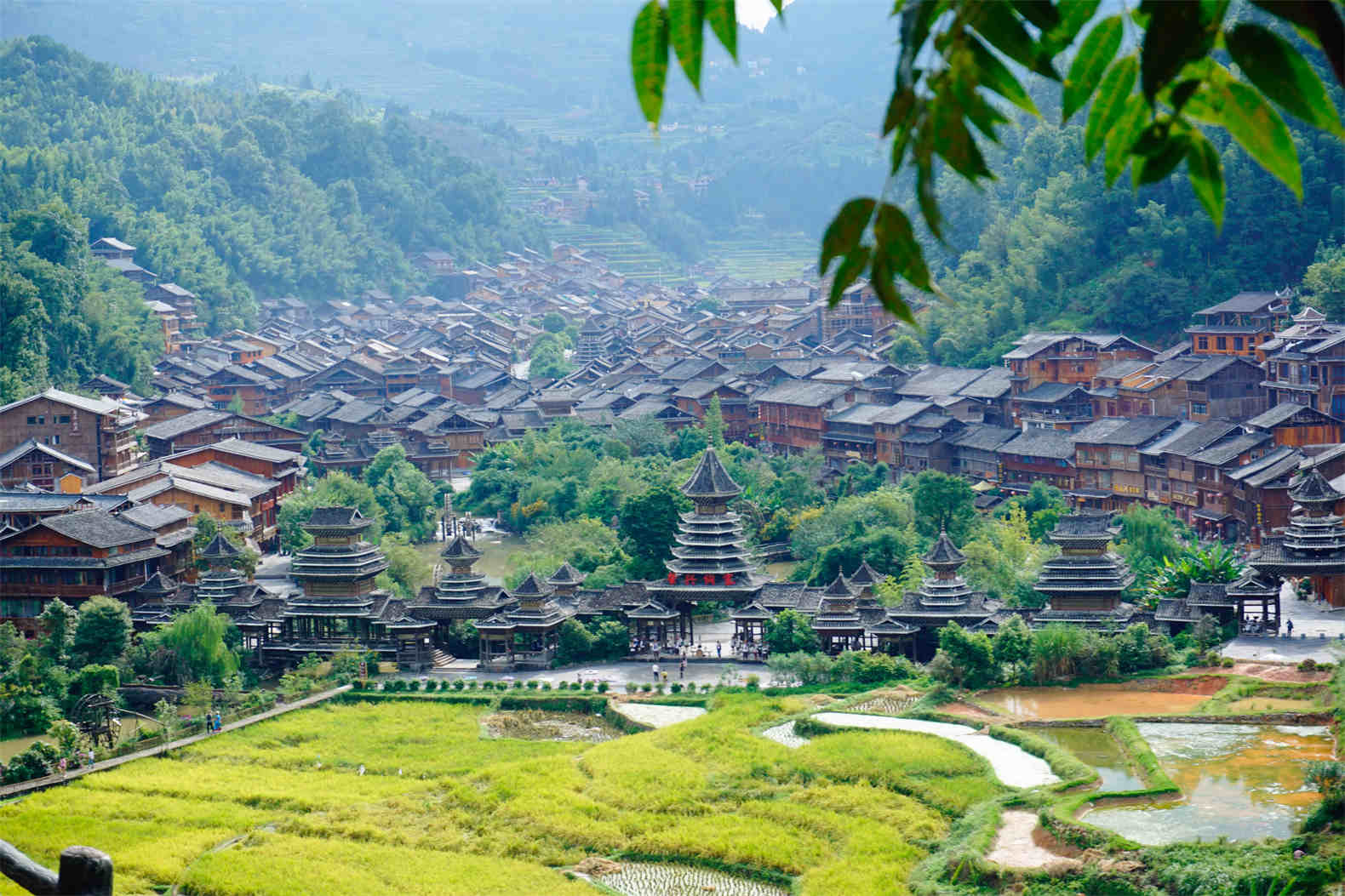 6-Day Guizhou Private Tour to Jiaxiu Pavilion, Huangguoshu Waterfall ...